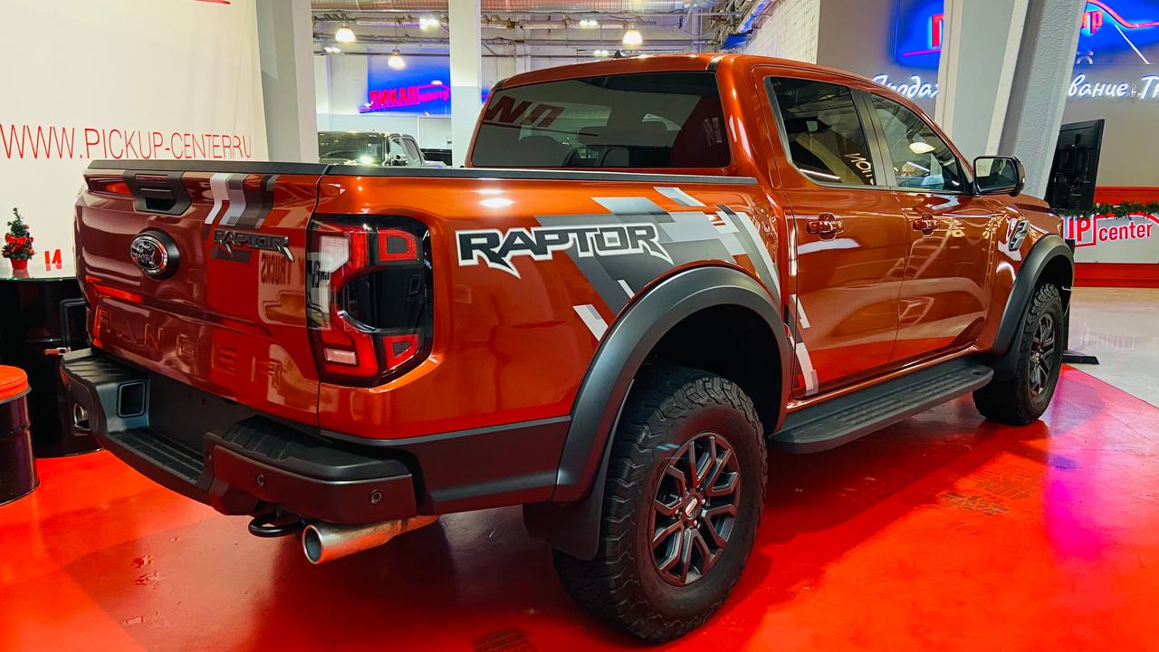 Пикап Ford Ranger Raptor 2024 оранжевый - купить в Москве, цена на ...