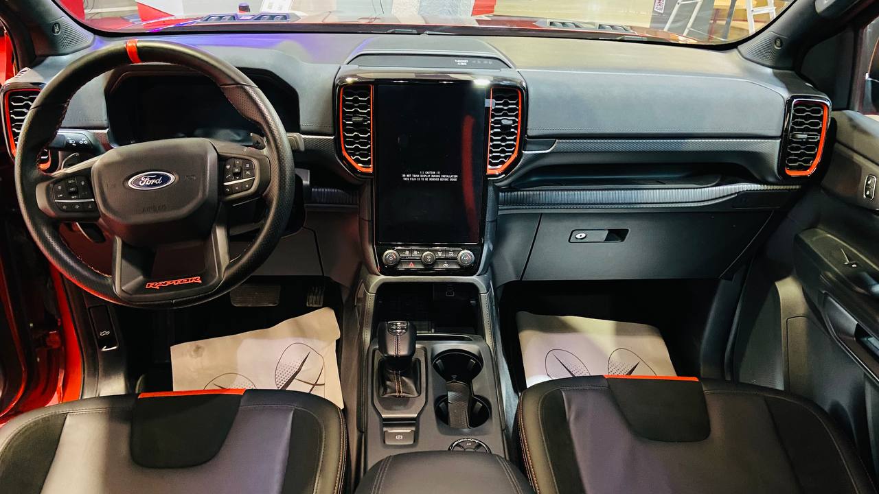 Пикап Ford Ranger Raptor 2024 оранжевый - купить в Москве, цена на ...