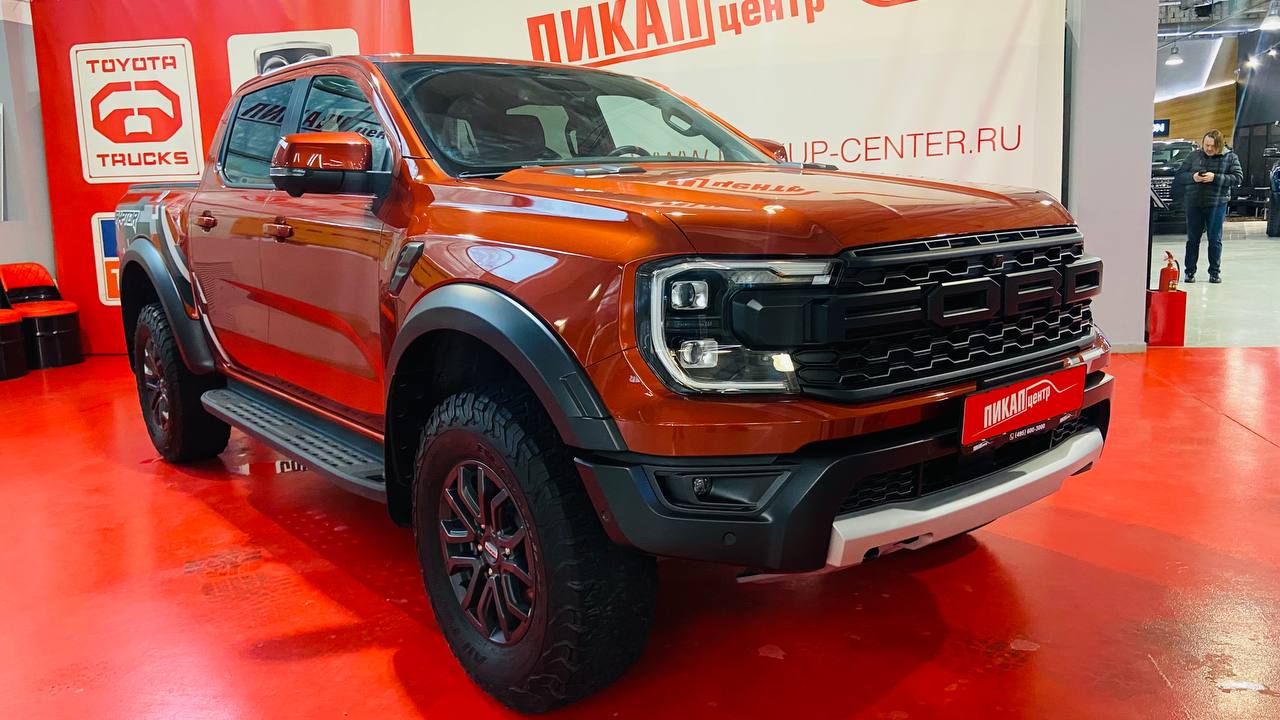 Пикап Ford Ranger Raptor 2024 оранжевый - купить в Москве, цена на ...